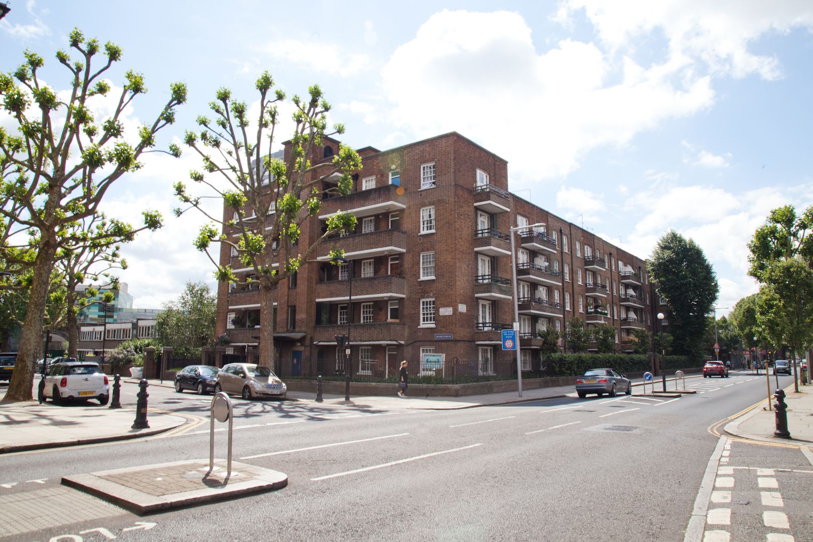 TRC Contracts Delivers 260 Triple-glazed Timber Sash Windows At Bramley ...